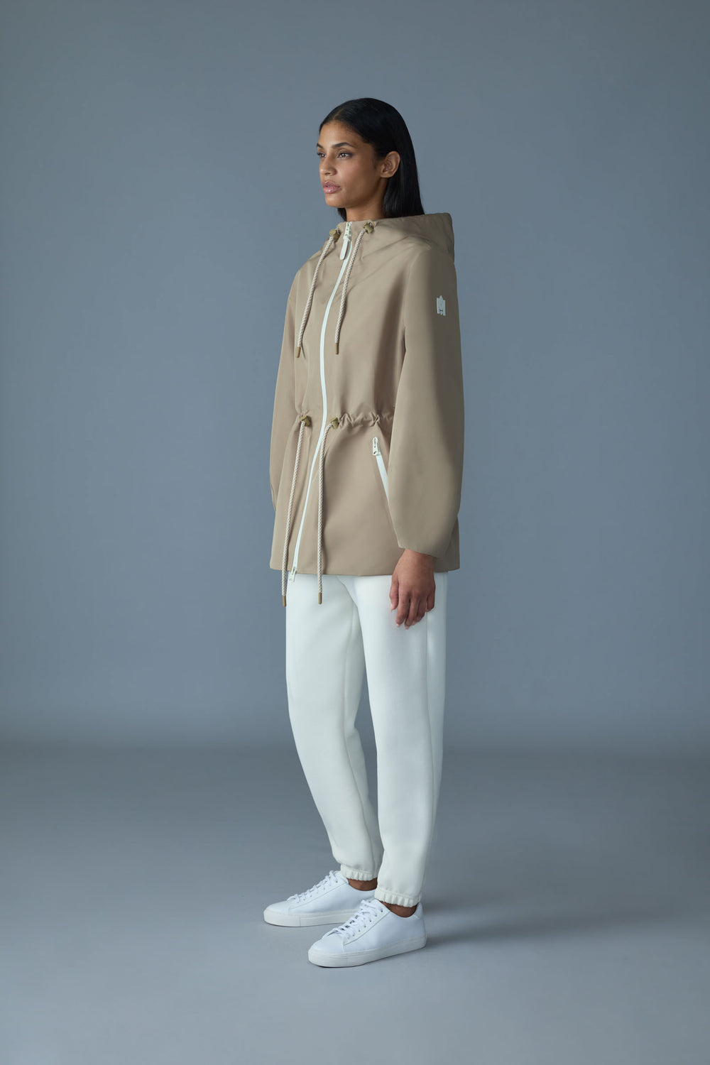 KALEA-ZZ Technical rain jacket with drawcord waist for Women | Mackage® US