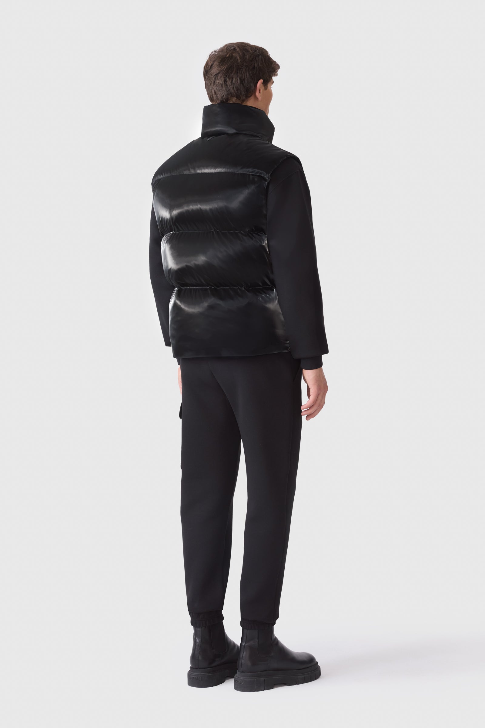 KANE-GLO High-Gloss Down Vest for Men | Mackage® US